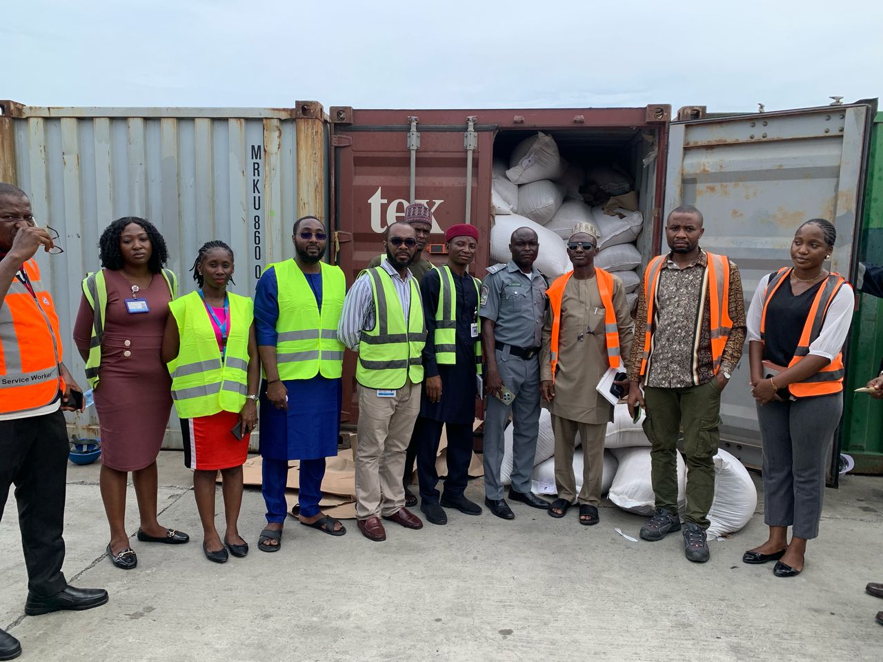 NSC PARTICIPATES IN CARGO SURVEY OF ''RETURNED EXPORT UNITS'' OF SESAME ...